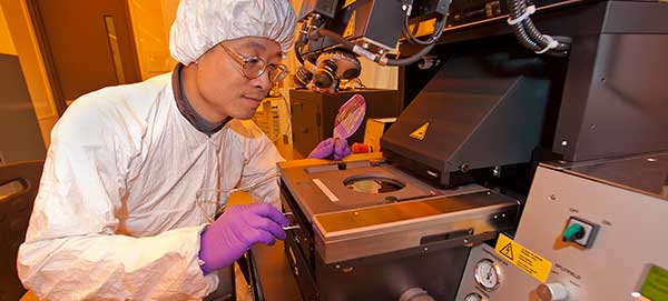 BNL | Center for Functional Nanomaterials (CFN)